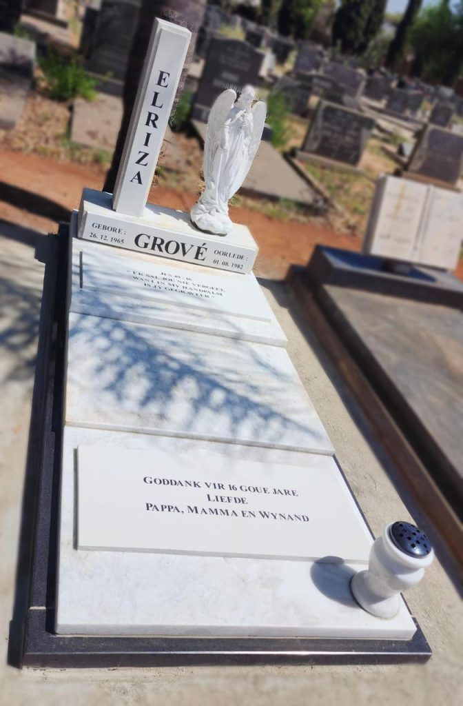 S 78 – Full Tombstones – Volgrafstene, Kopstukke, Baba Grafstene ...